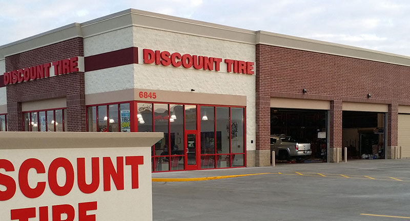 Discount Tire Store | Parma Heights, OH | 44130 | Tire Shop Near Me