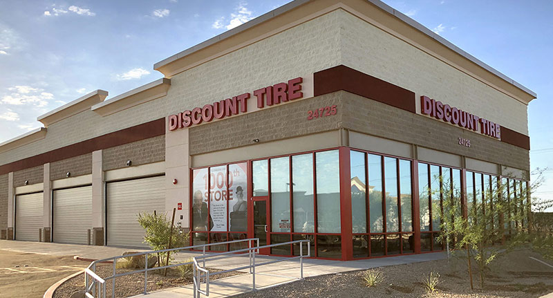 Tires & Wheels in Phoenix, AZ 85085 | Fast Service | Discount Tire