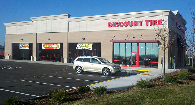 Discount Tire Store | Brooklyn Park, MN | 55445 | Tire Shop Near Me