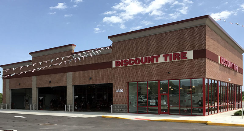 Tires & Wheels in Memphis, TN 38125 | Fast Service | Discount Tire