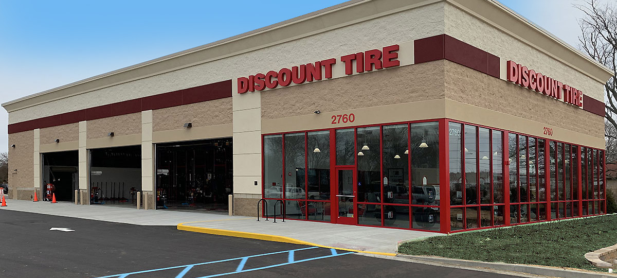 Tire Shop in Columbus, IN 47203 | Discount Tire Stores